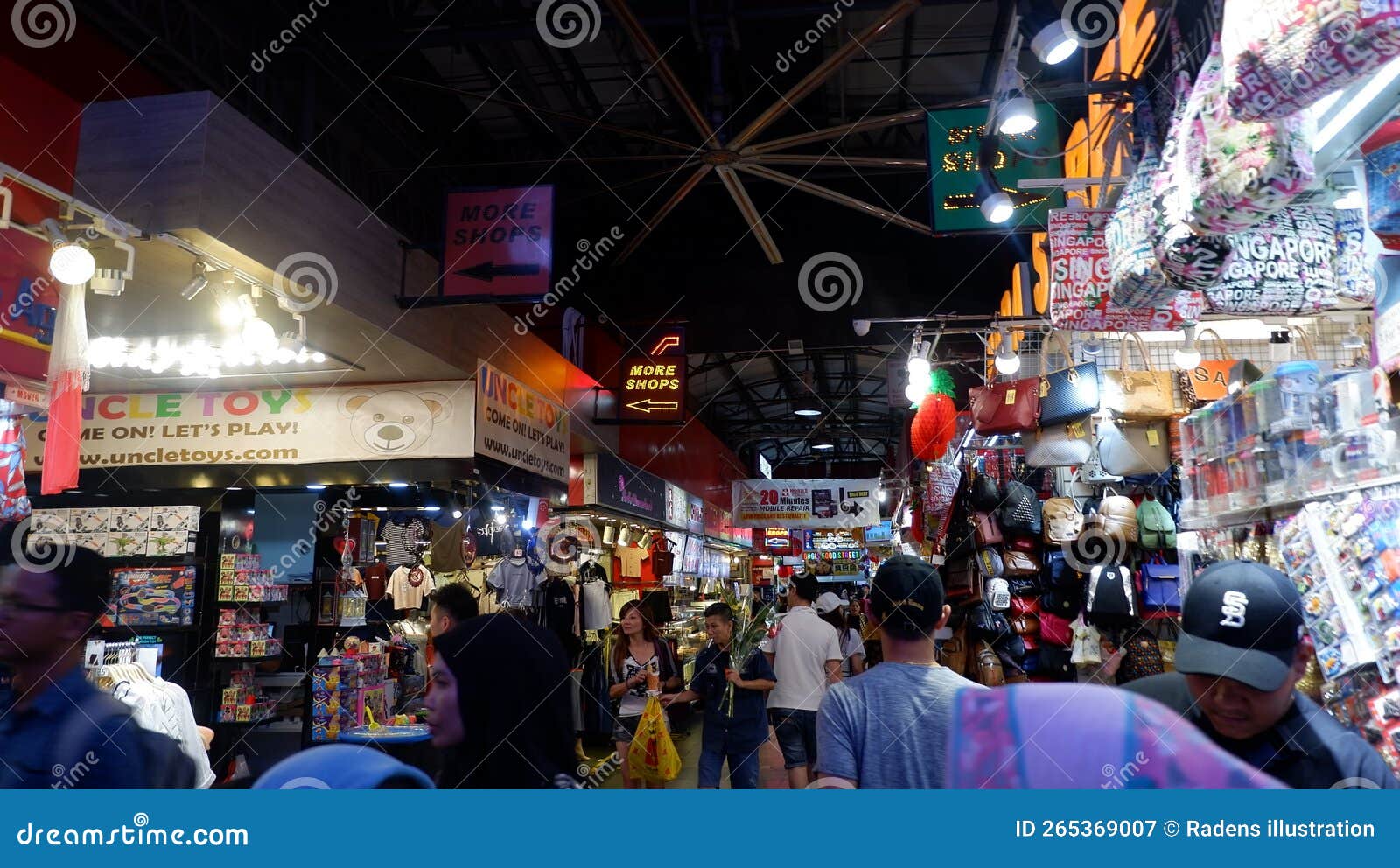 Bugis street in Singapore editorial photography. Image of place - 265369007