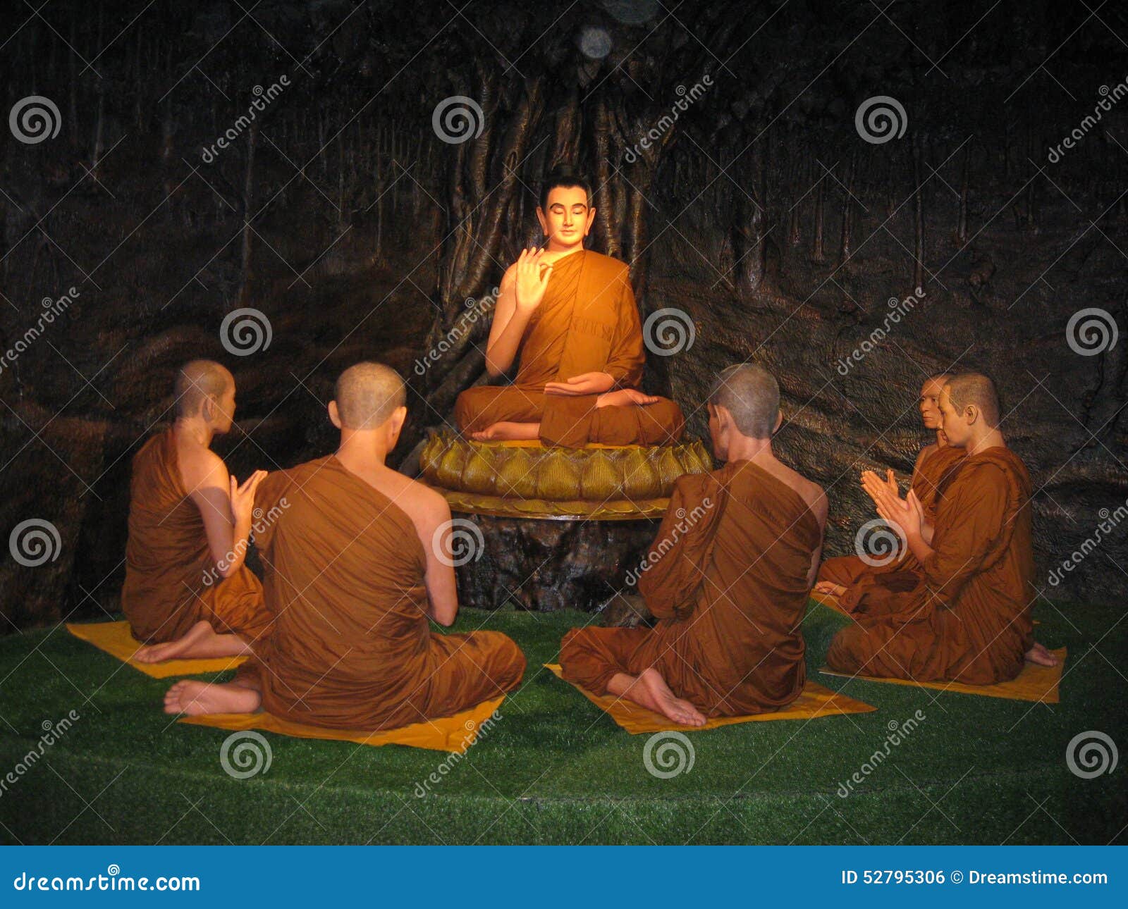 Buhdism editorial photo. Image of praputhachao, intuit - 52795306