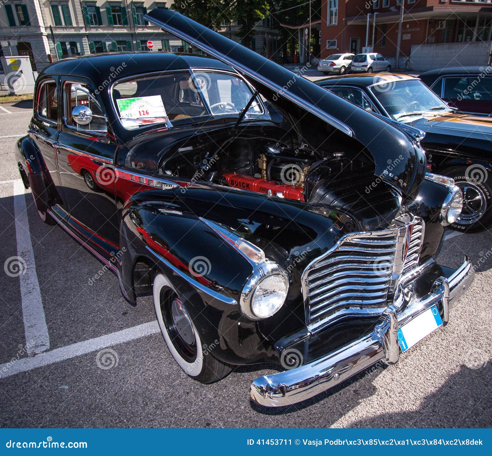 Buick Eight editorial photo. Image of buick, chrome, show - 41453711