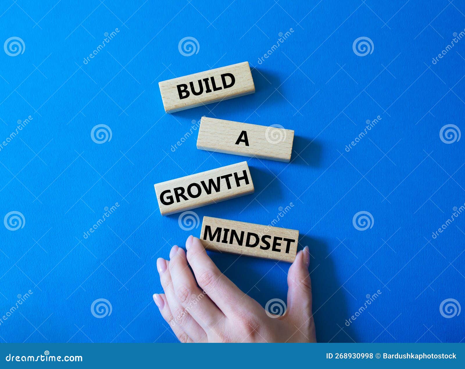 Build a Growth Mindset Symbol. Concept Words Build a Growth Mindset on ... Build a Growth Mindset Symbol. Concept Words Build a Growth Mindset on ...