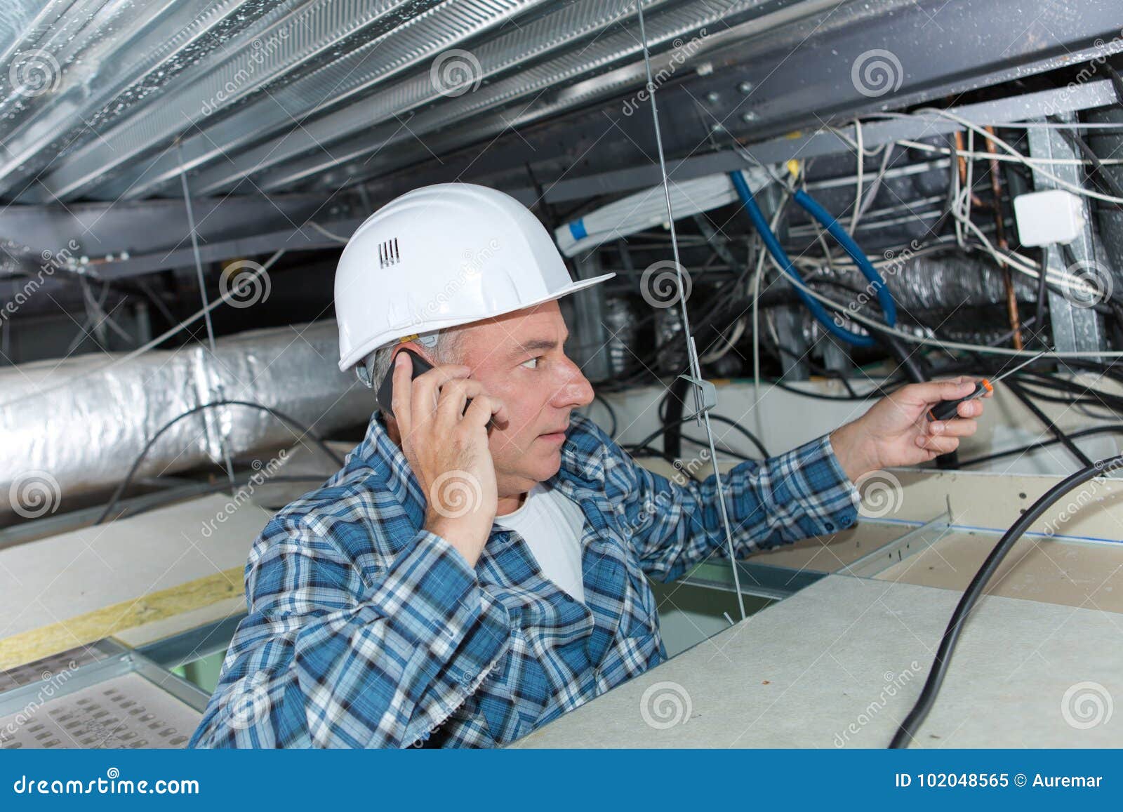 Builder Checkking Stock Photos - Free & Royalty-Free Stock Photos from ...