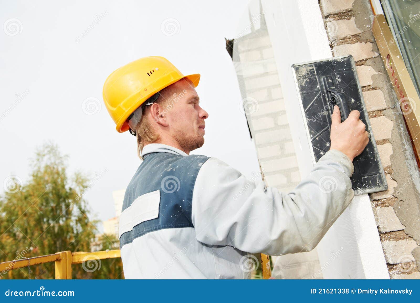 Builder Facade Plasterer Worker Stock Photo - Image of industry, house ...
