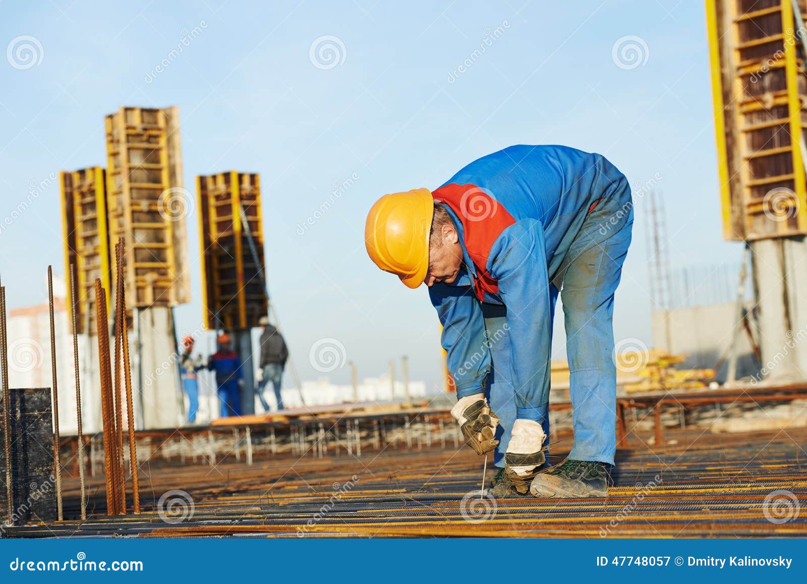 Builder Making Reinforcement for Concrete Stock Image - Image of ...