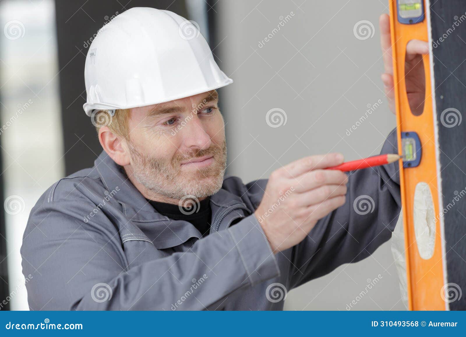 Builder Measuring Wall Vertically Stock Photo - Image of bubble ...