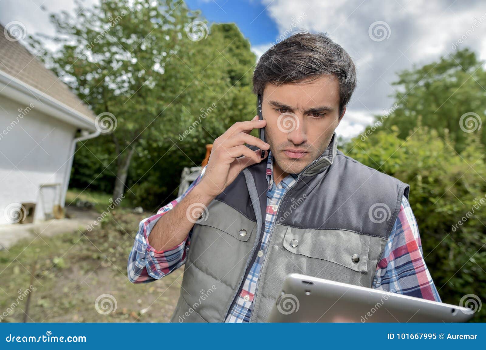 Builder with Tablet Computer Stock Image - Image of plan, architect ...