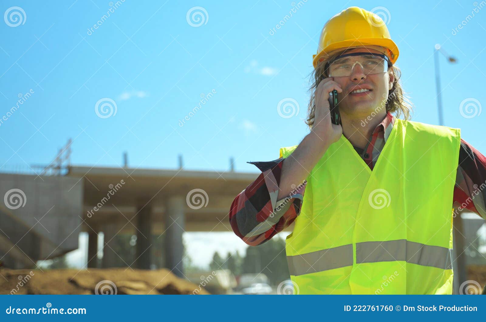 Builder Talking by Smartphone Stock Photo - Image of engineering, site ...