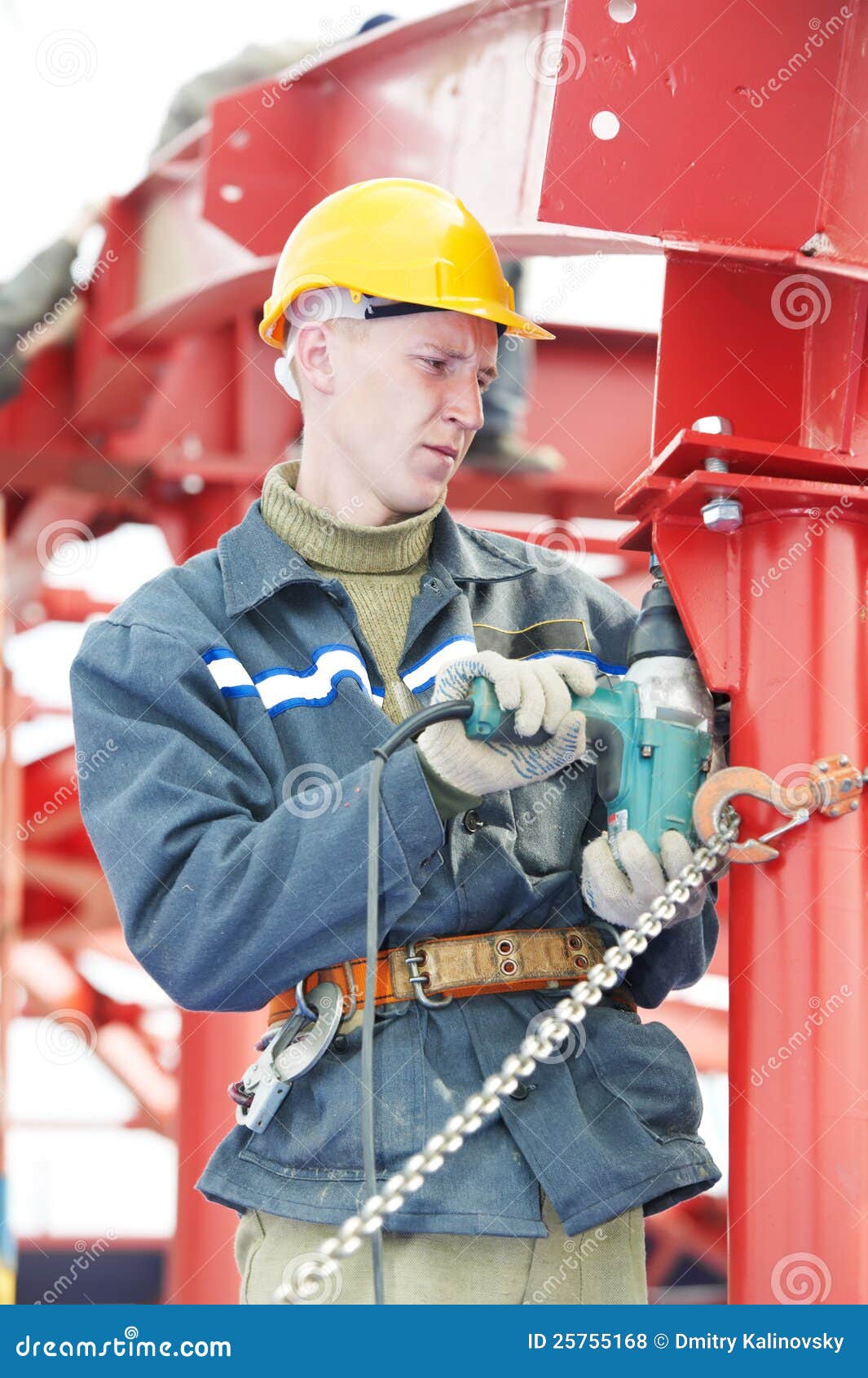 Builder Worker Assembling Metal Construction Stock Photo - Image of ...