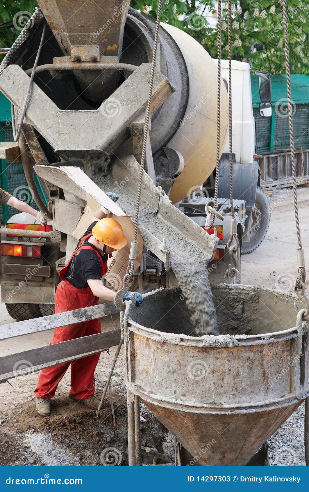 Builder Worker at Concrete Works Stock Image - Image of erector, worker ...