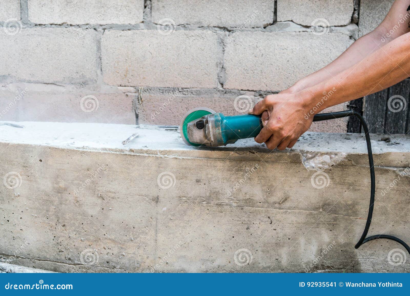 Builder Worker with Grinder Machine Cutting Finishing Concrete W Stock ...