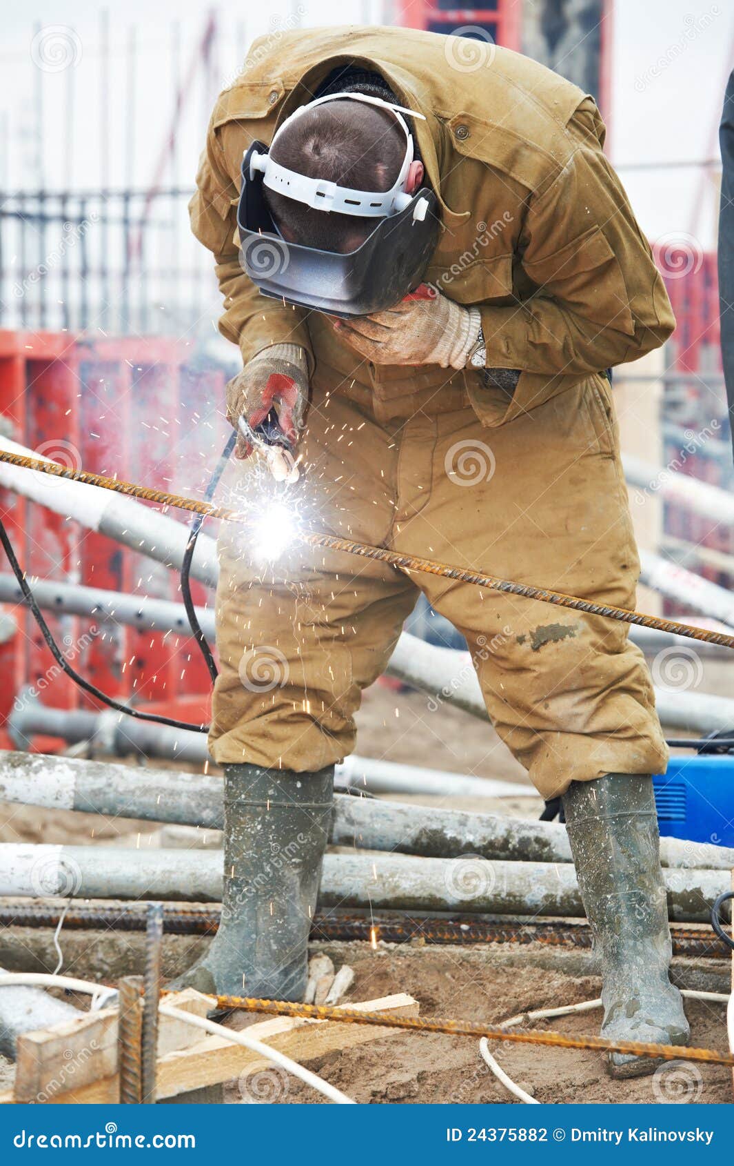 Worker Wellder Stock Photos - Free & Royalty-Free Stock Photos from ...