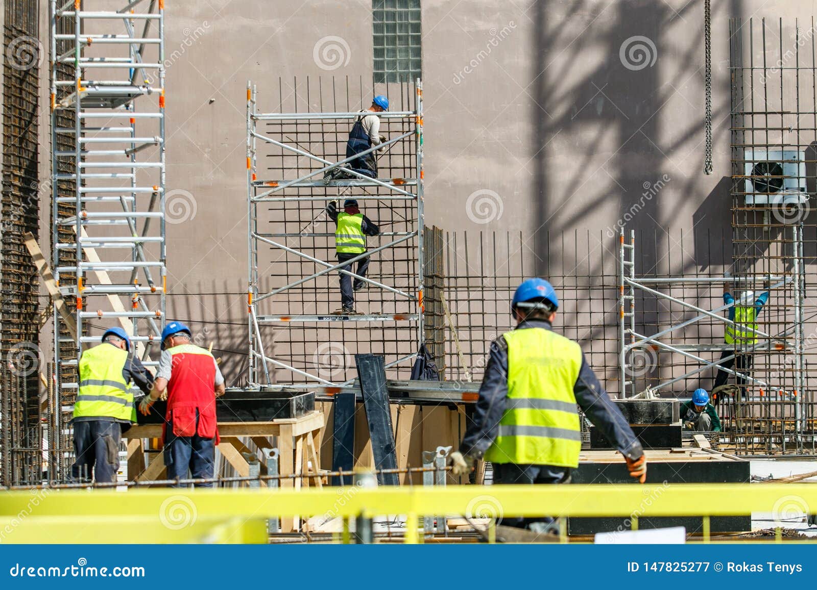 Builders at Construction Site Editorial Photography - Image of ...