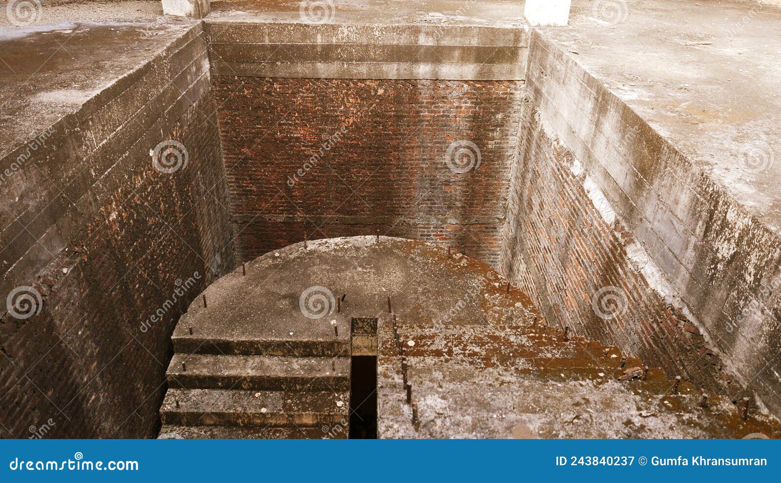 Failed Construction Project Royalty-Free Stock Image | CartoonDealer ...