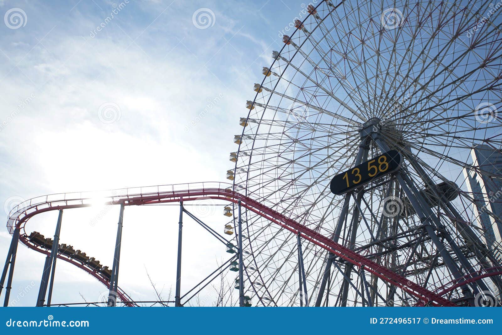 Building in amusement park stock image. Image of sunny - 272496517
