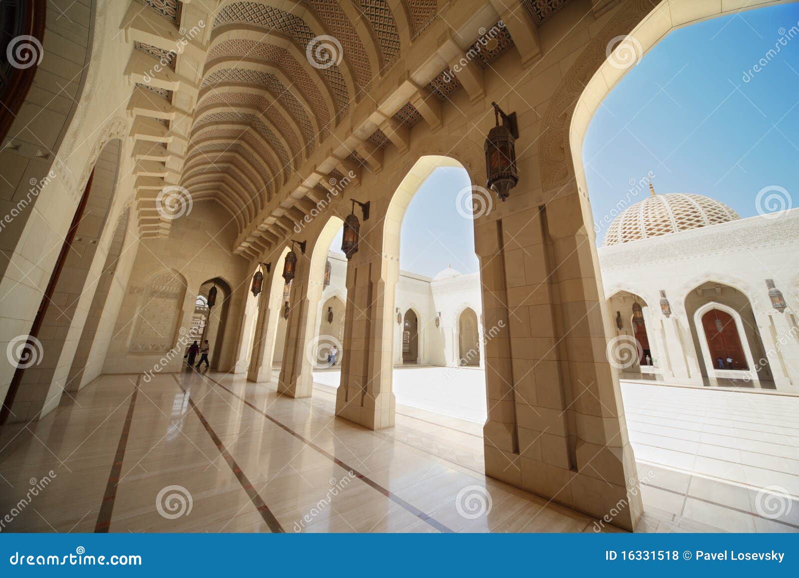 Building with Arcs Inside Grand Mosque in Oman Stock Photo - Image of ...