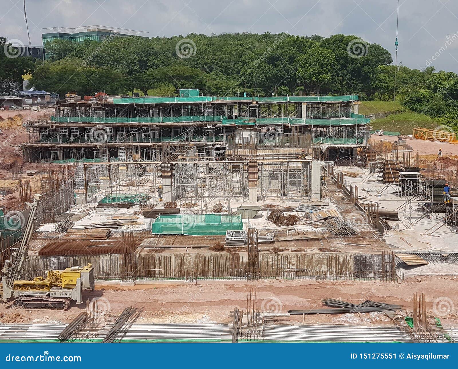 Building Basement Under Construction Using the Open Cut Method ...