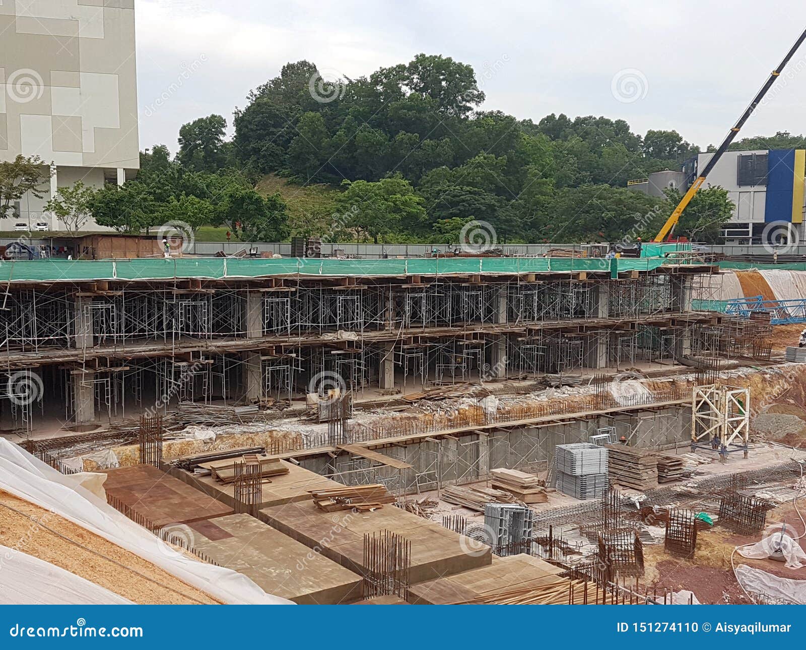 Building Basement Under Construction Using the Open Cut Method ...