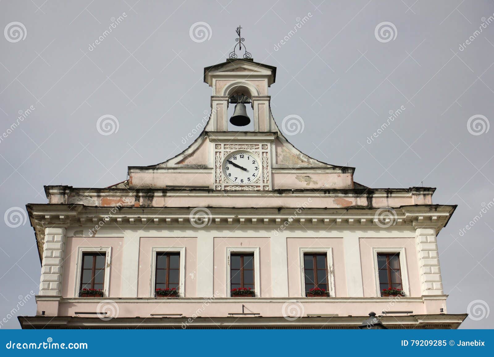 Building with bell stock illustration. Illustration of italy - 79209285