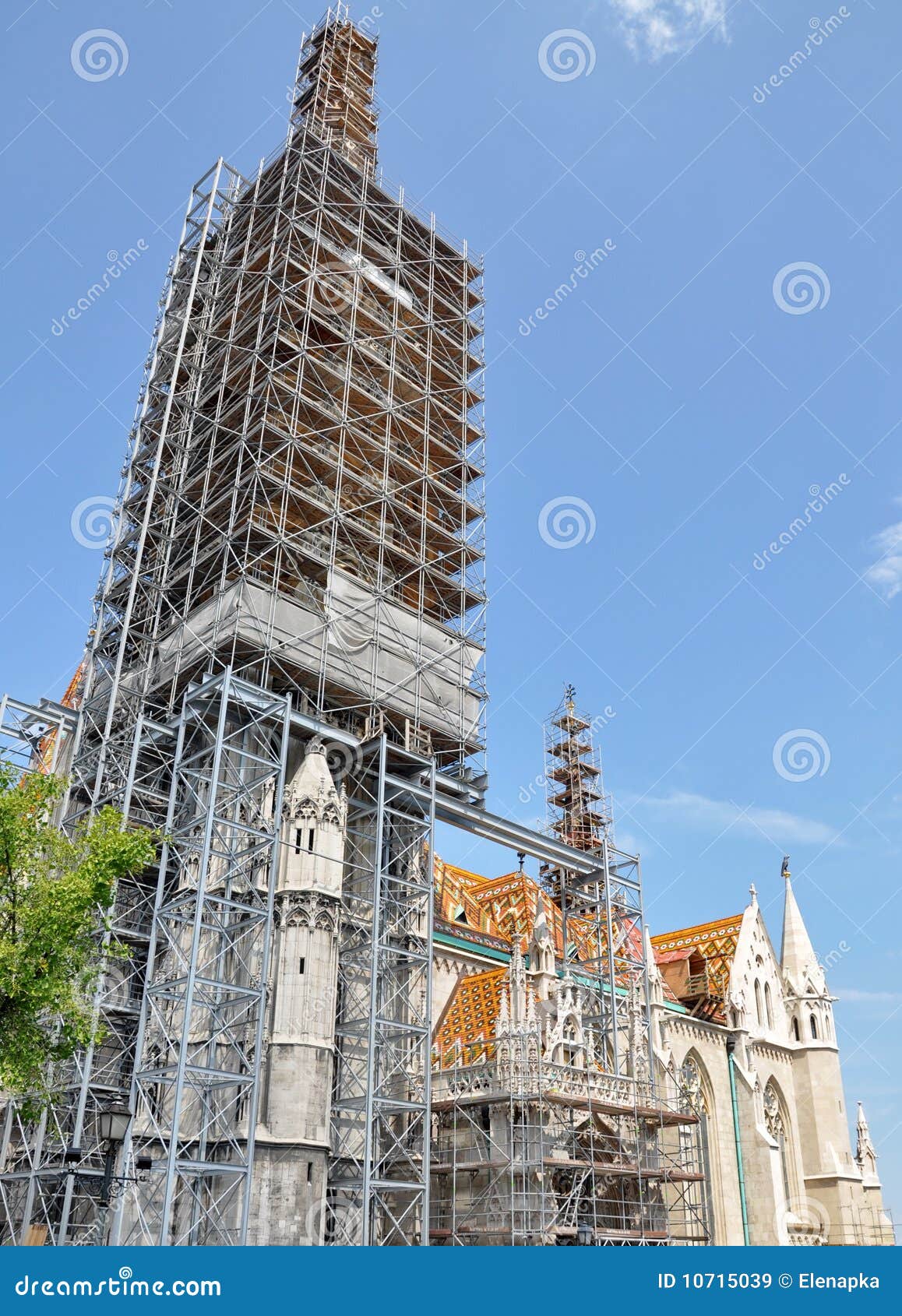 Building in Budapest stock image. Image of europe, high - 10715039