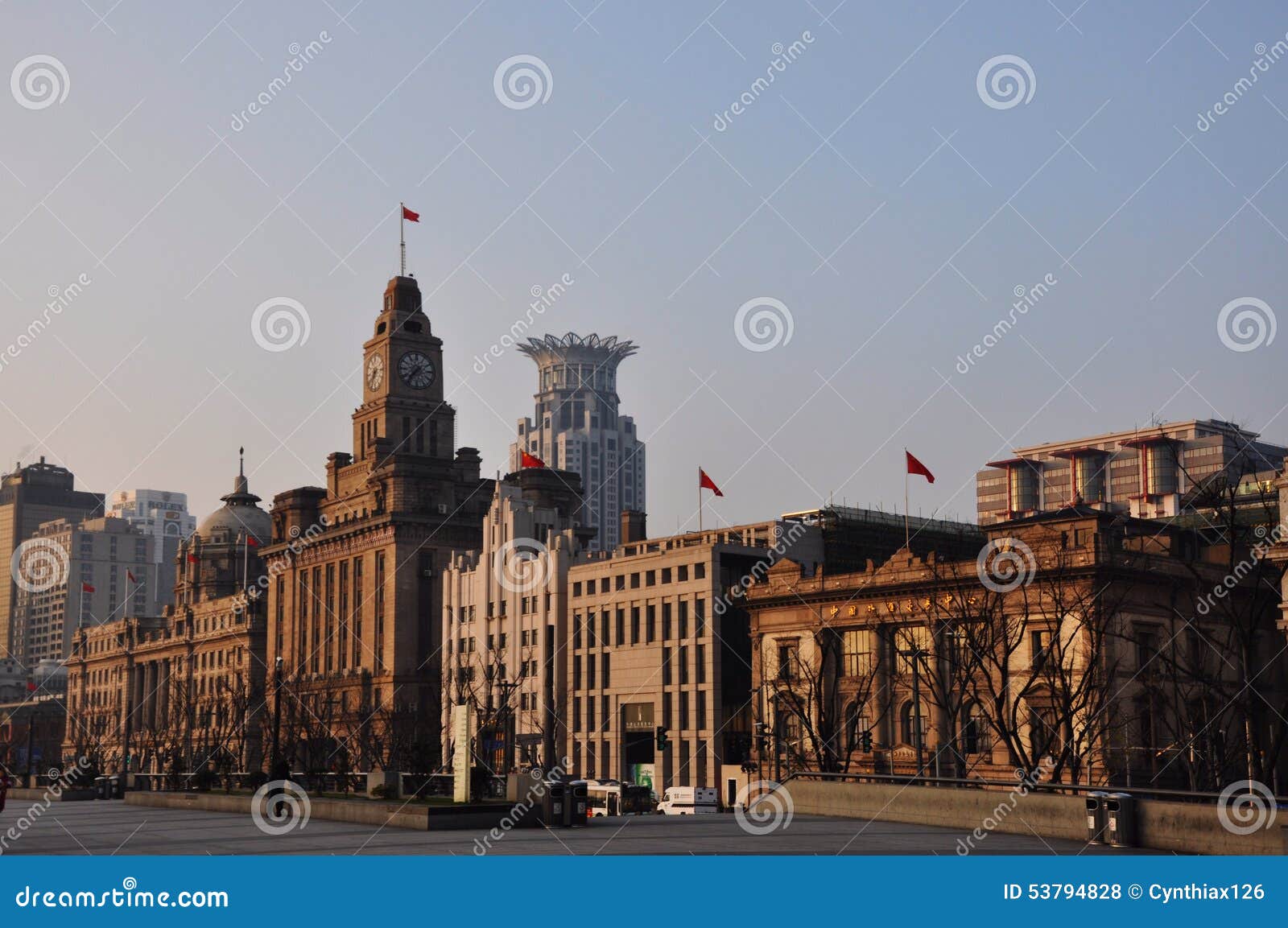Building at Bund in Shanghai Editorial Stock Photo - Image of shanghai ...