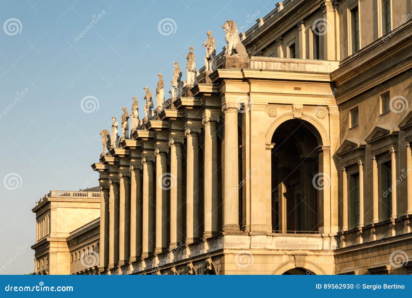 Building with Classical Styled Facade and Columns Stock Photo - Image ...