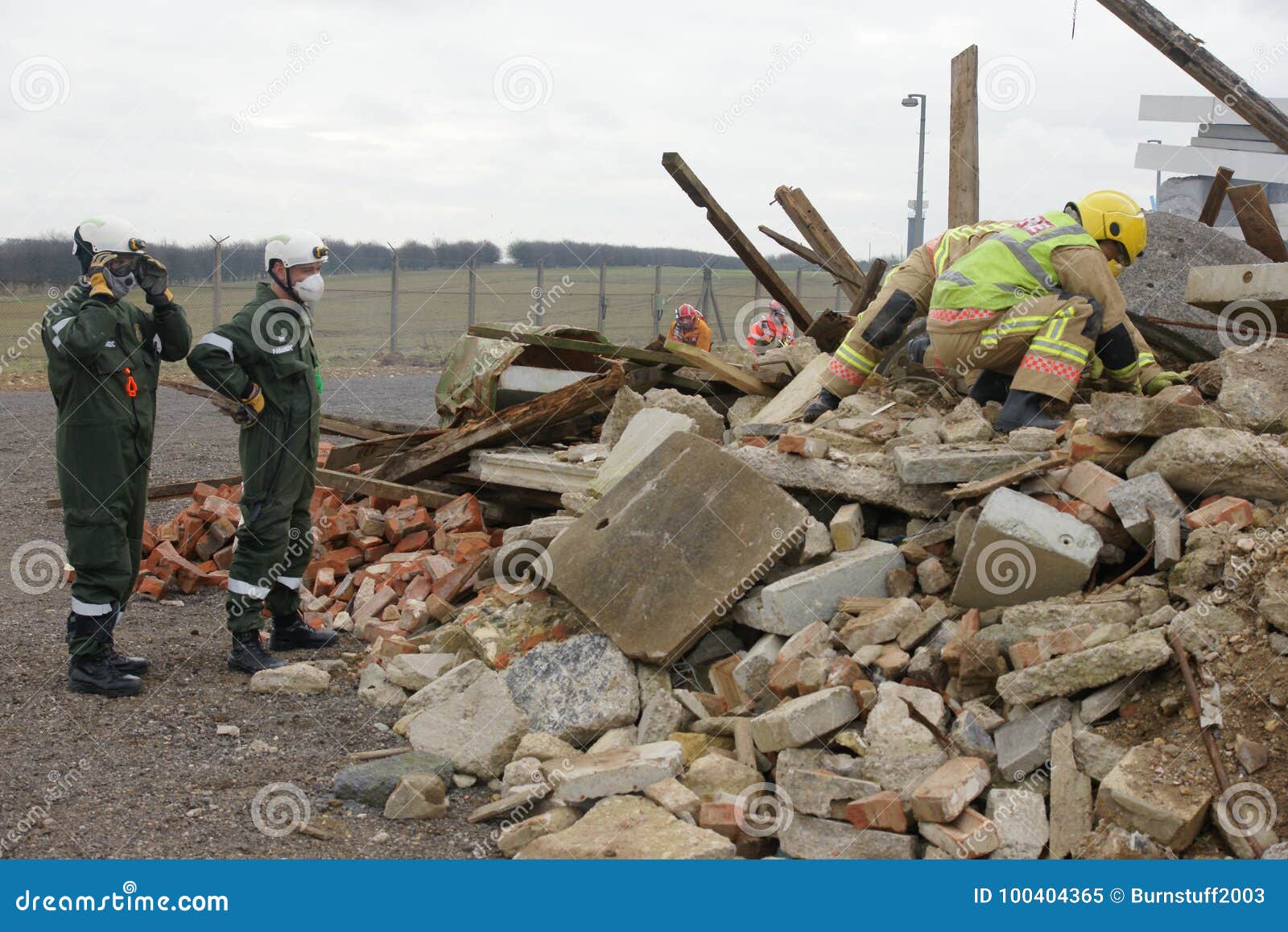 Building Collapse, Disaster Zone Editorial Image - Image of explosion ...