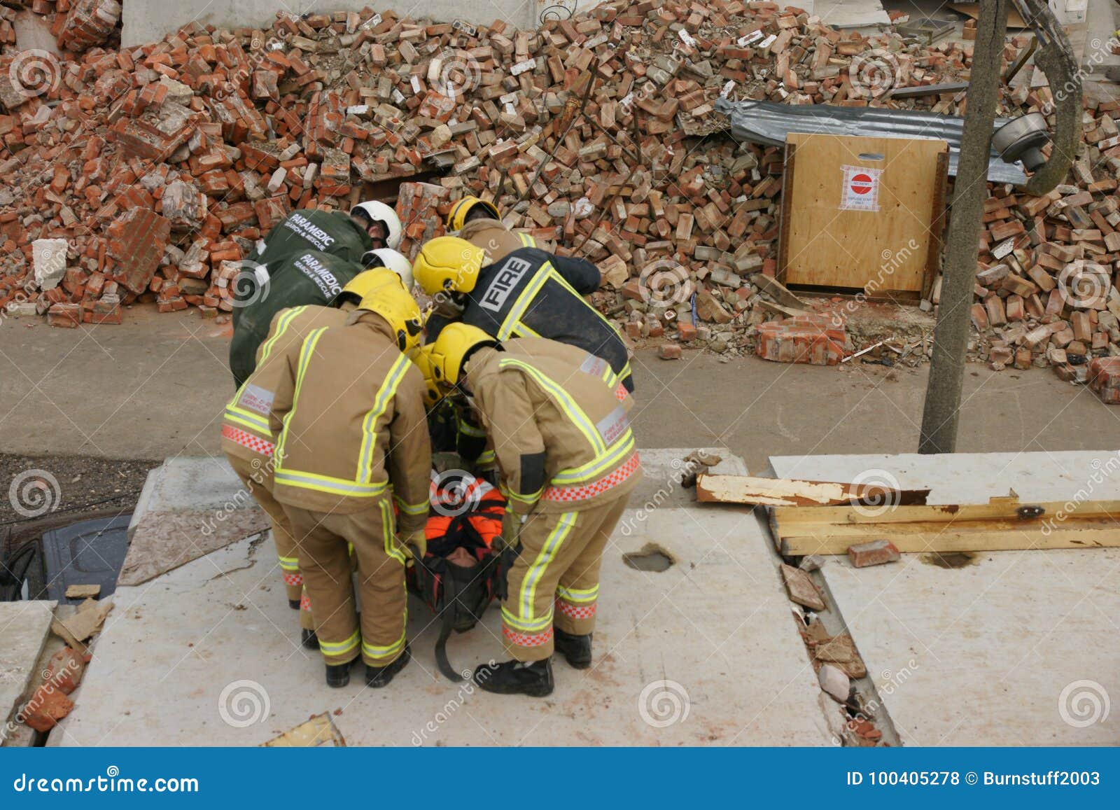 Building Collapse, Disaster Zone Editorial Stock Photo - Image of ...