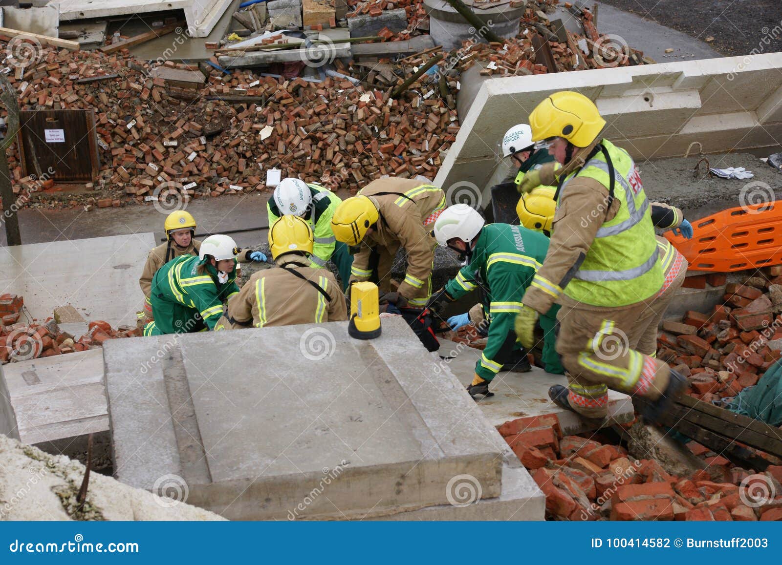 Building Collapse, Disaster Zone Editorial Photography - Image of ...