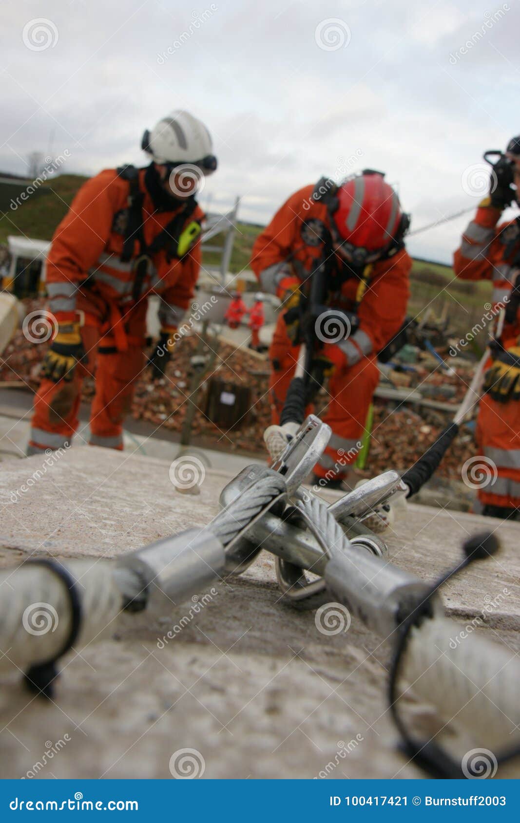 Building Collapse, Disaster Zone Editorial Photo - Image of apartment ...