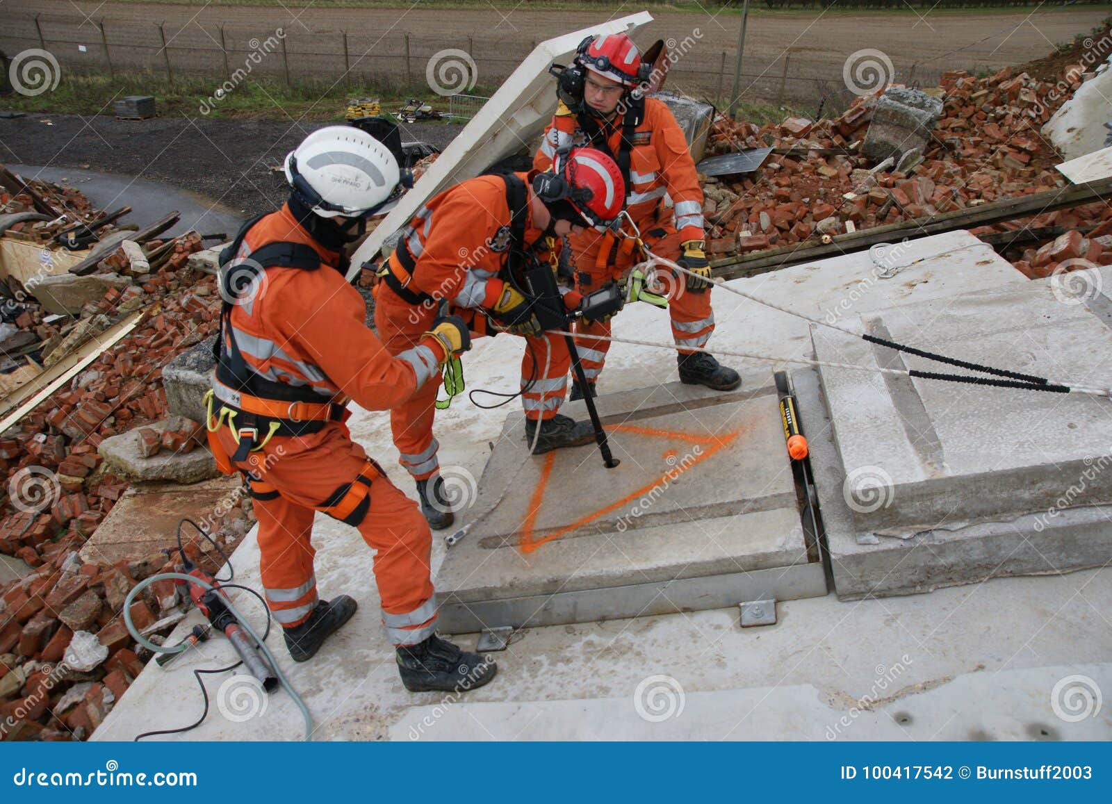 Building Collapse, Disaster Zone Editorial Photography - Image of ...