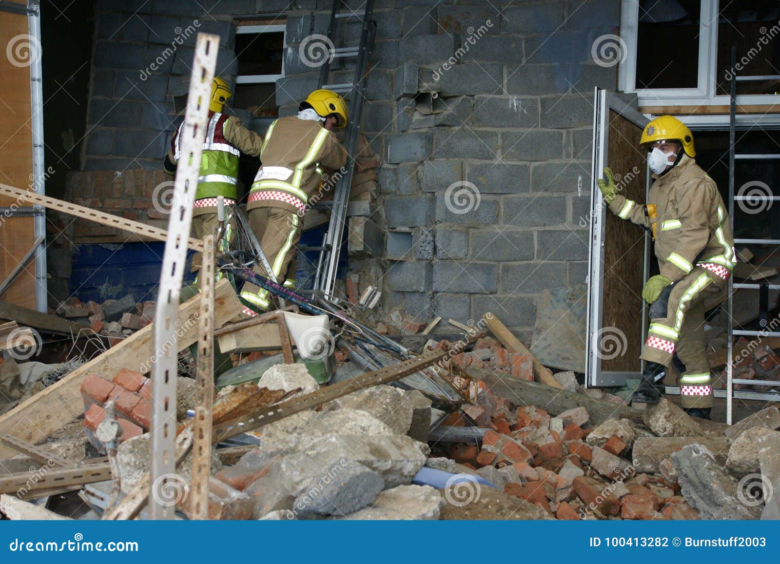 Building Collapse, Disaster Zone Editorial Photography - Image of fire ...