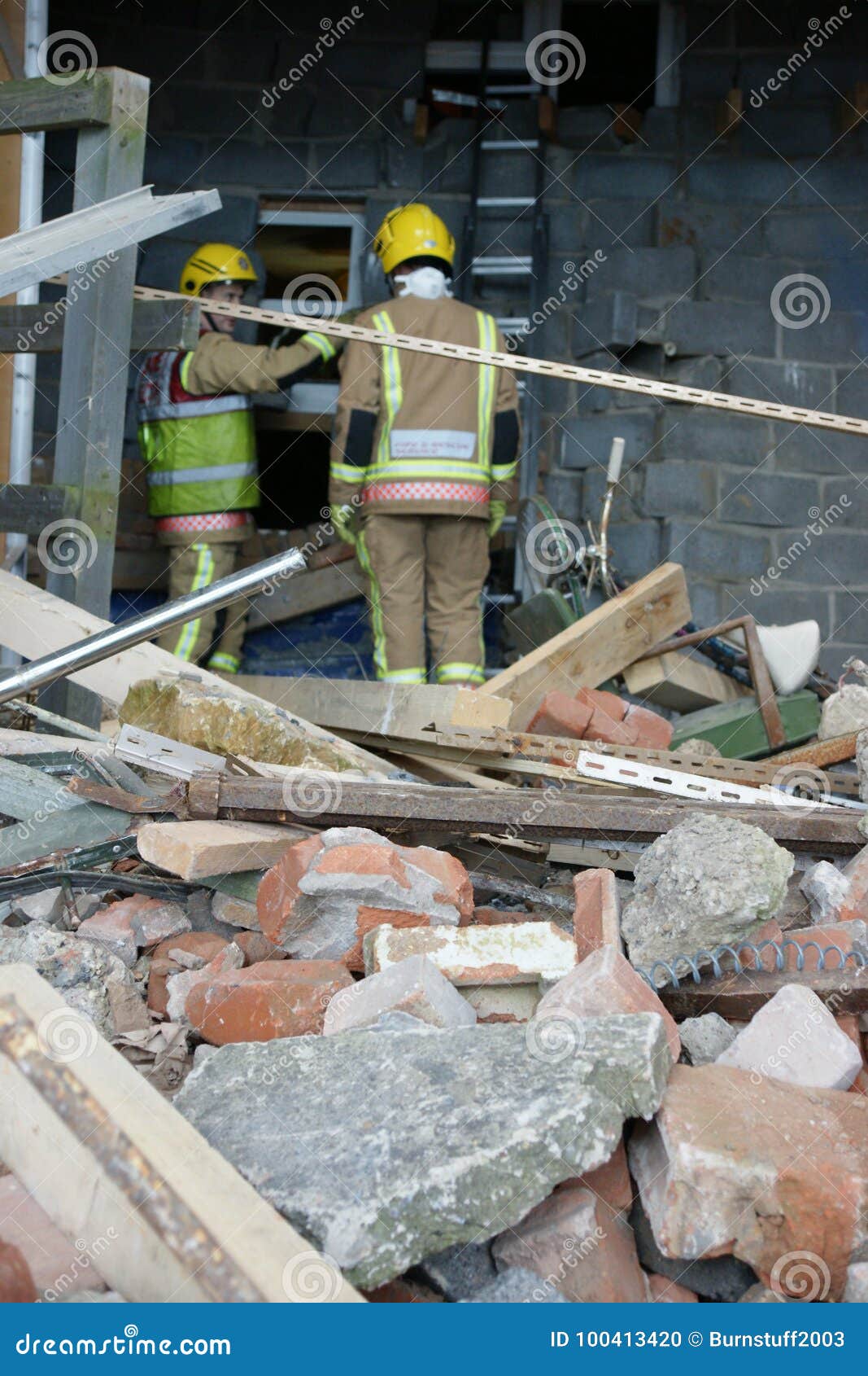 Building Collapse, Disaster Zone Editorial Image - Image of attack ...