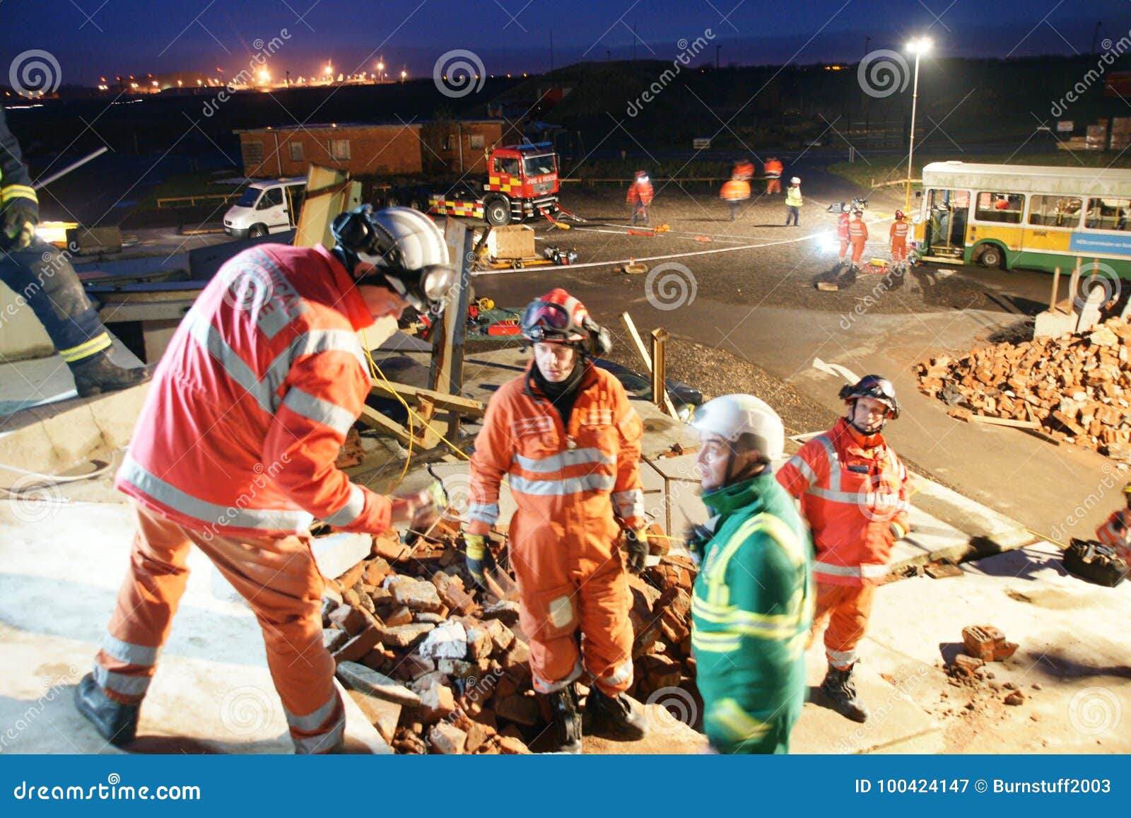Building Collapse, Disaster Zone Editorial Photography - Image of home ...