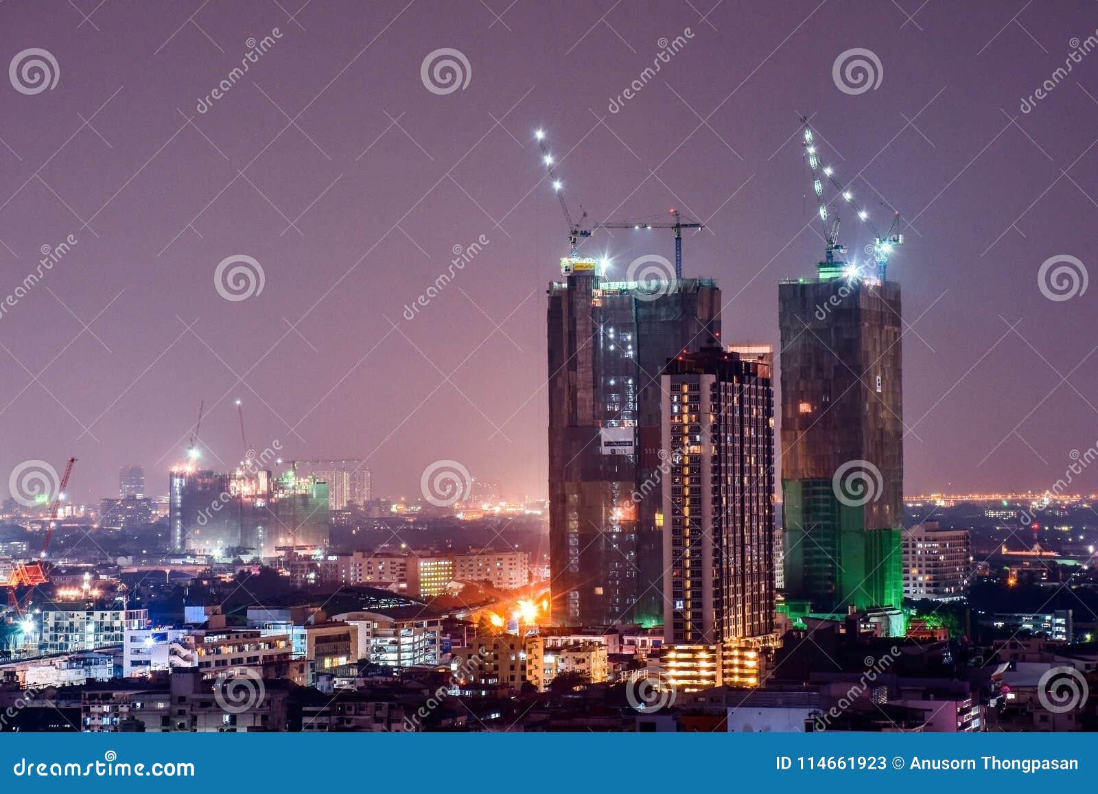 Building Construction at Night Stock Image - Image of downtown, high ...