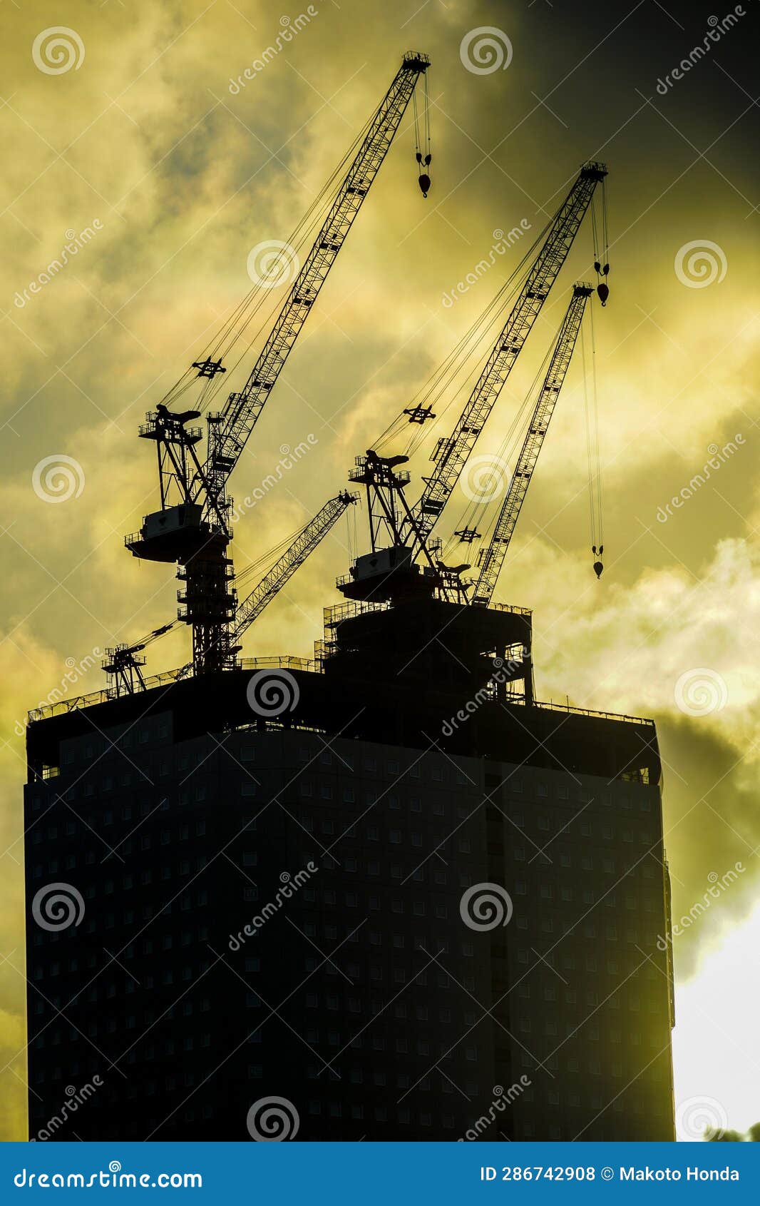 Building Construction Scenery and Crane Stock Photo - Image of urban ...