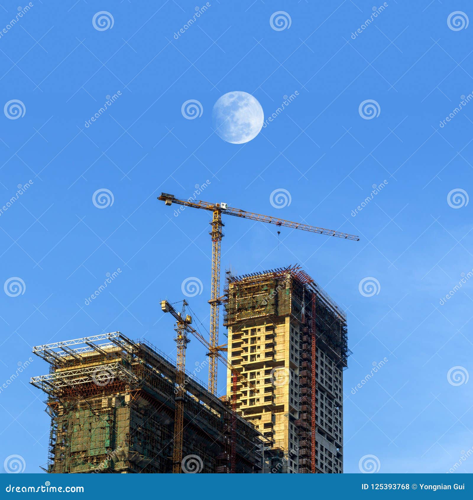 Skyscraper Construction Site Stock Photo - Image of growth, office ...