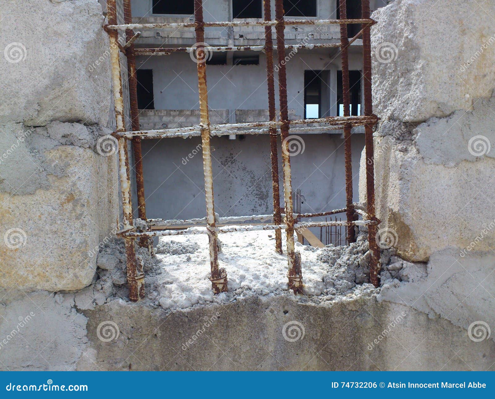 BUILDING CONSTRUCTION stock photo. Image of bricks, pieces - 74732206