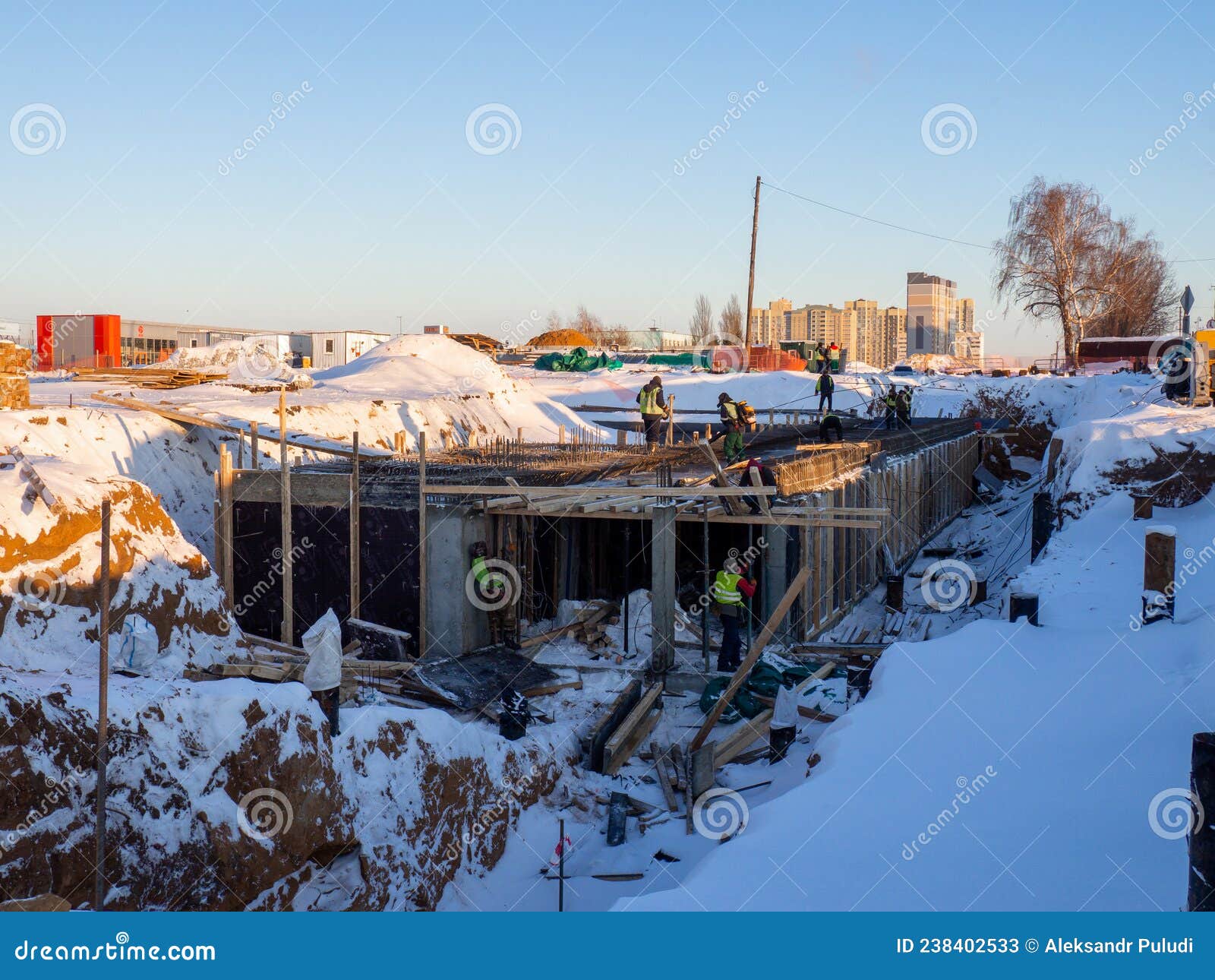 Building Construction in Winter. Technologies Editorial Stock Photo ...