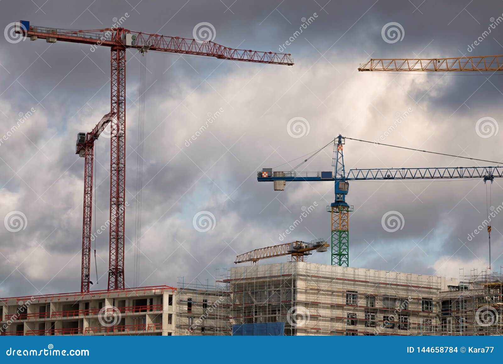 Building cranes editorial stock image. Image of engineering - 144658784