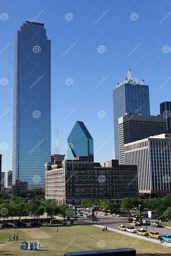 Building in Dallas editorial stock photo. Image of architecture - 217938573
