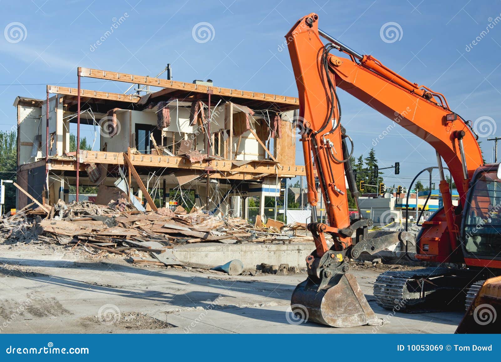 Building demolition stock image. Image of removal, machinery - 10053069