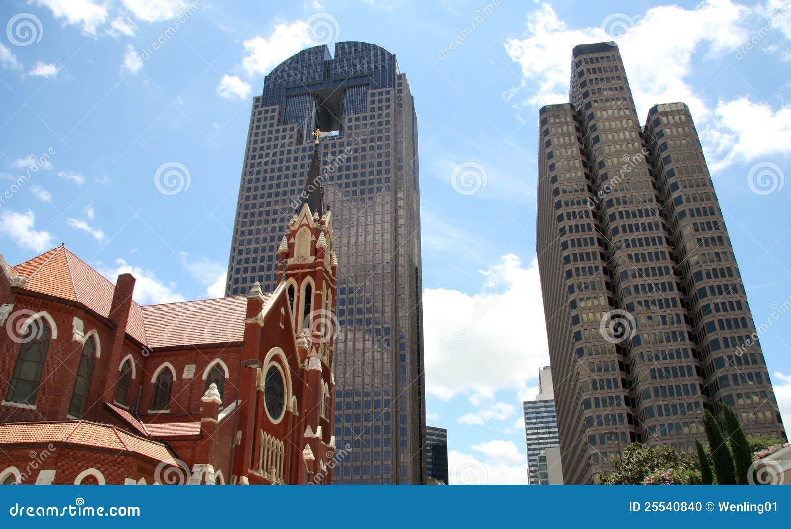 Building in Downtown Dallas Stock Photo - Image of architecture, dallas ...
