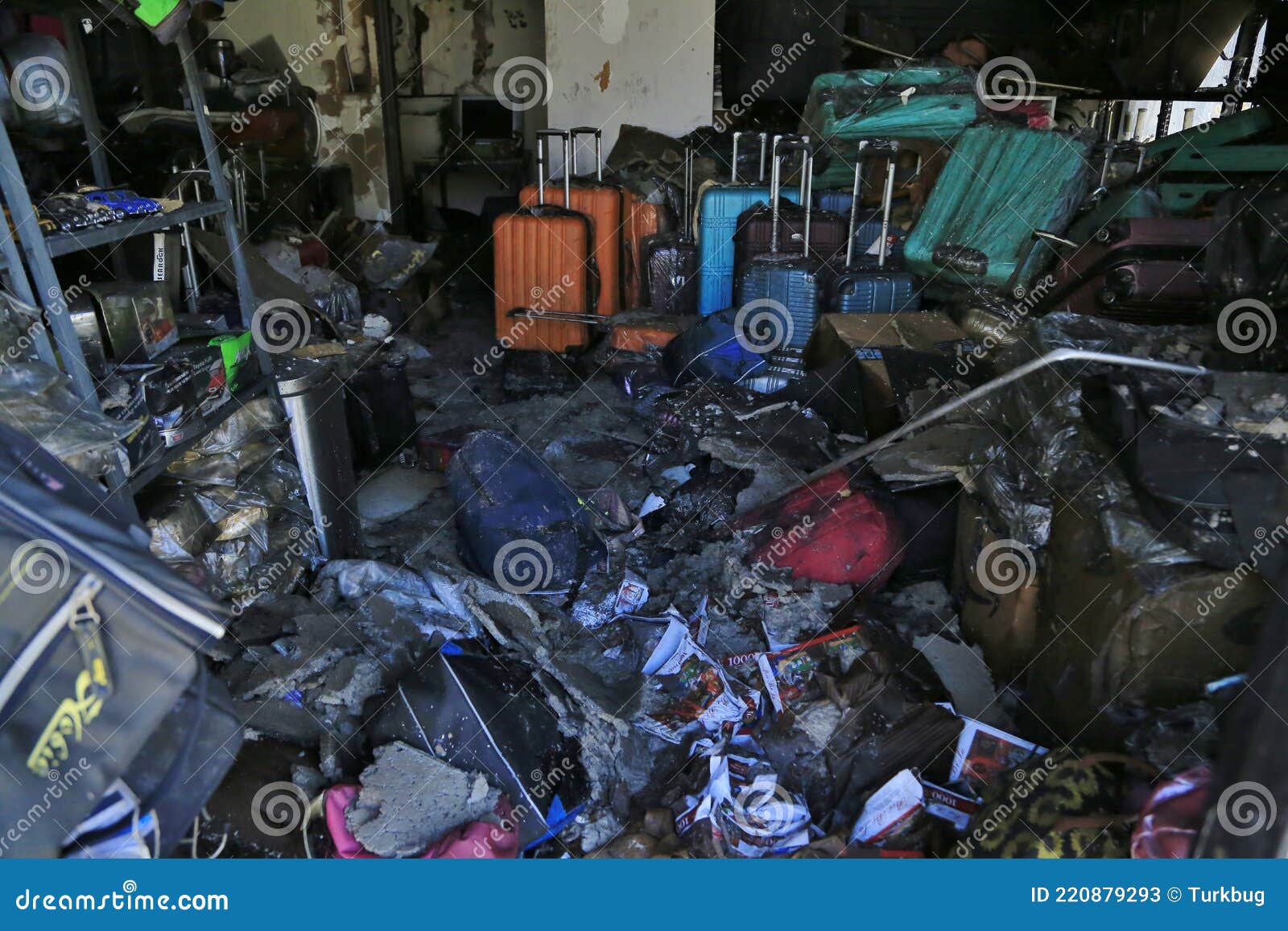 Major Fire Damaged Building Editorial Stock Photo - Image of yellow ...
