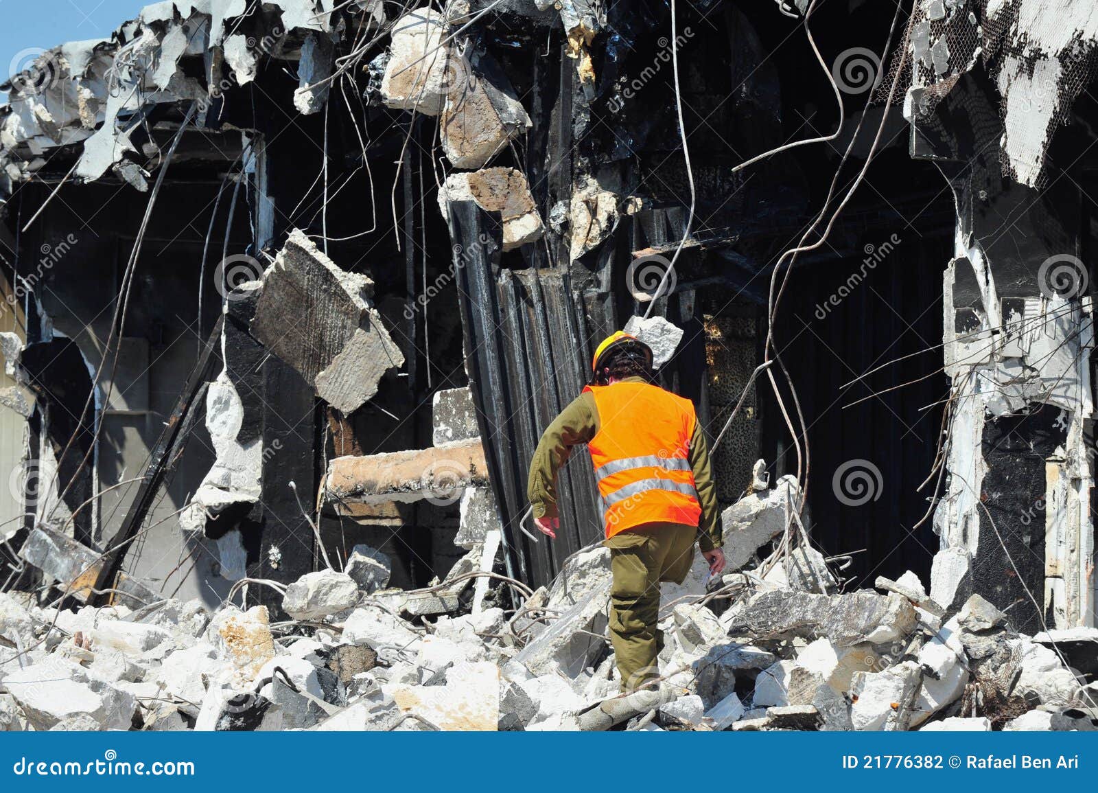 Building Emergency Disaster Editorial Photography - Image of casualty ...