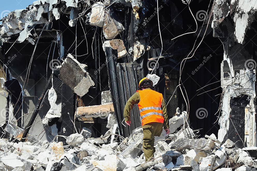 Building Emergency Disaster Editorial Photography - Image of casualty ...