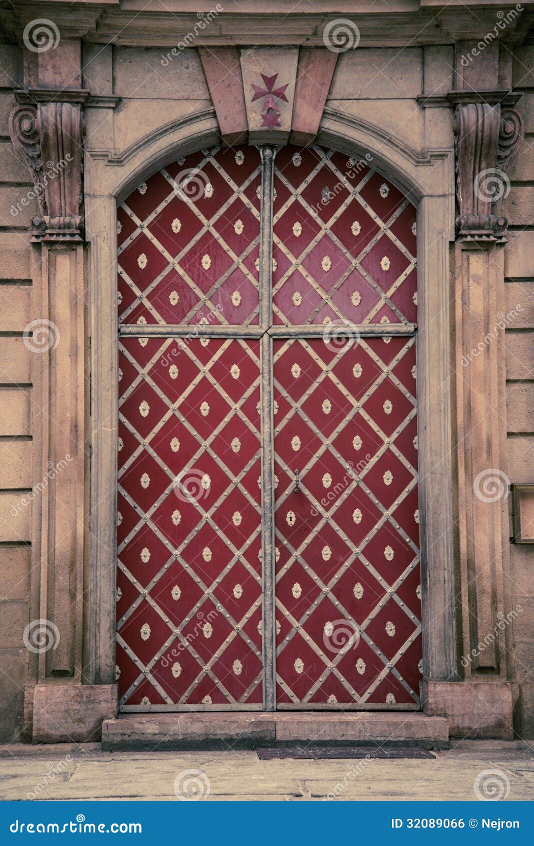 Building entrance stock photo. Image of portal, entrance - 32089066