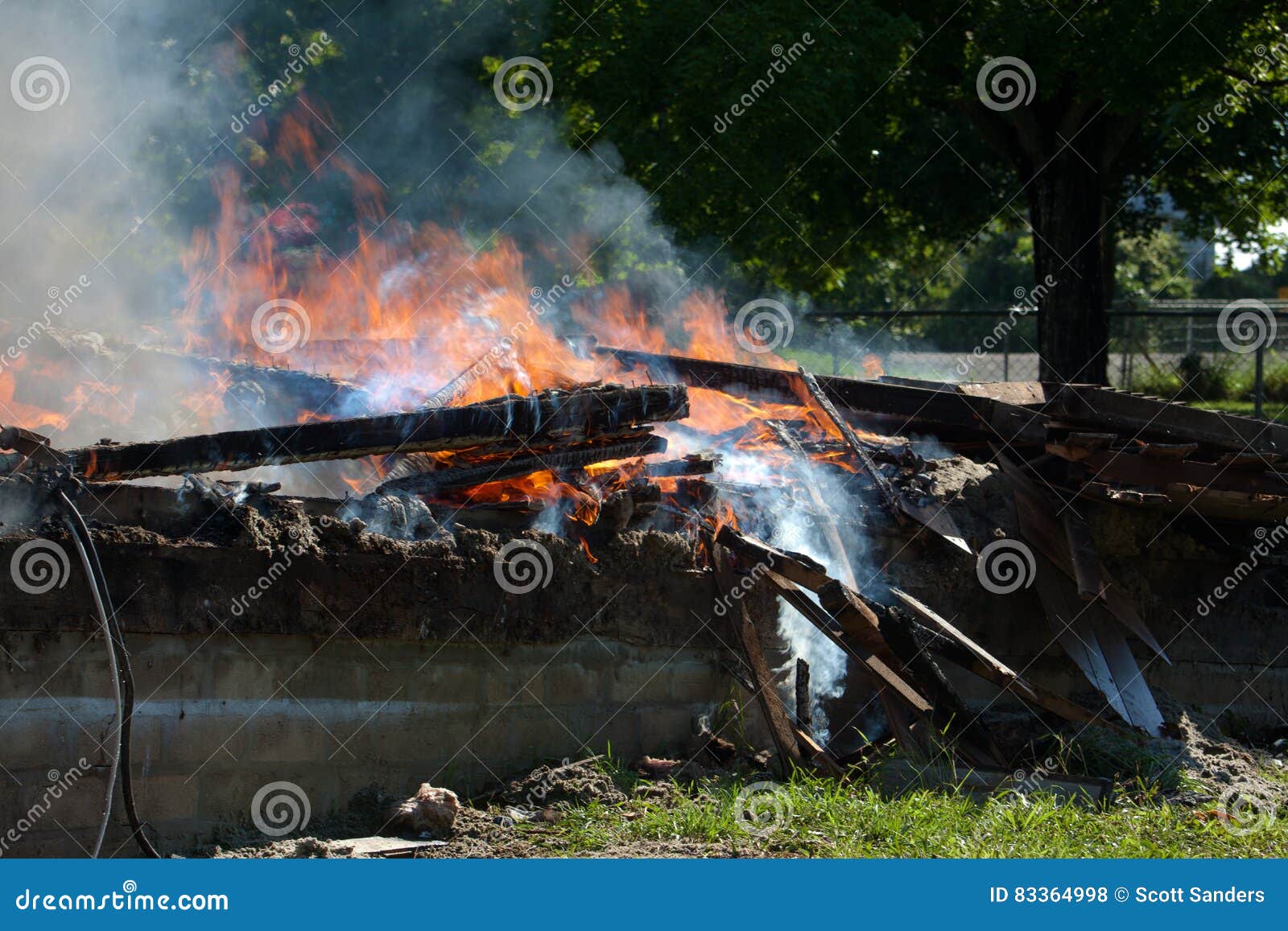 Building Fire stock photo. Image of tree, campfire, burning - 83364998