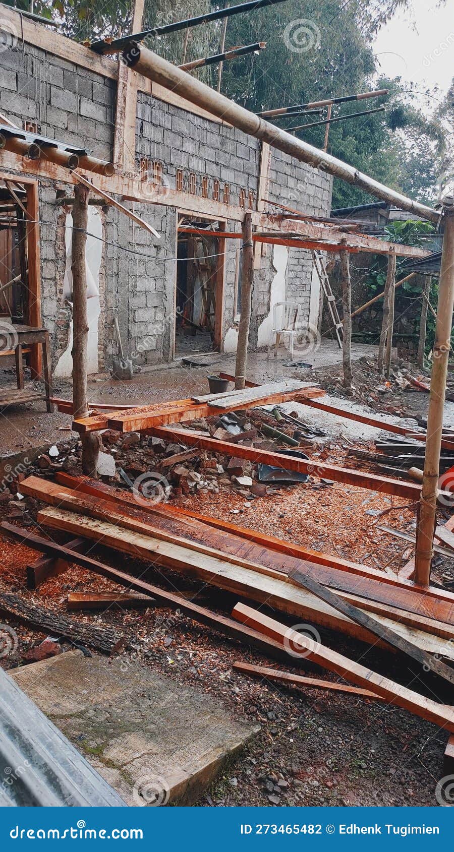 Building the Foundation of an Unfinished House Stock Photo - Image of ...