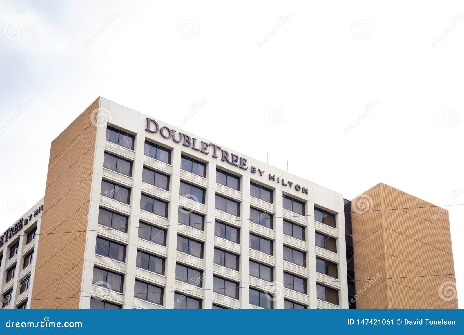 Doubletree Hotel Sign and Building Editorial Photo - Image of adult ...