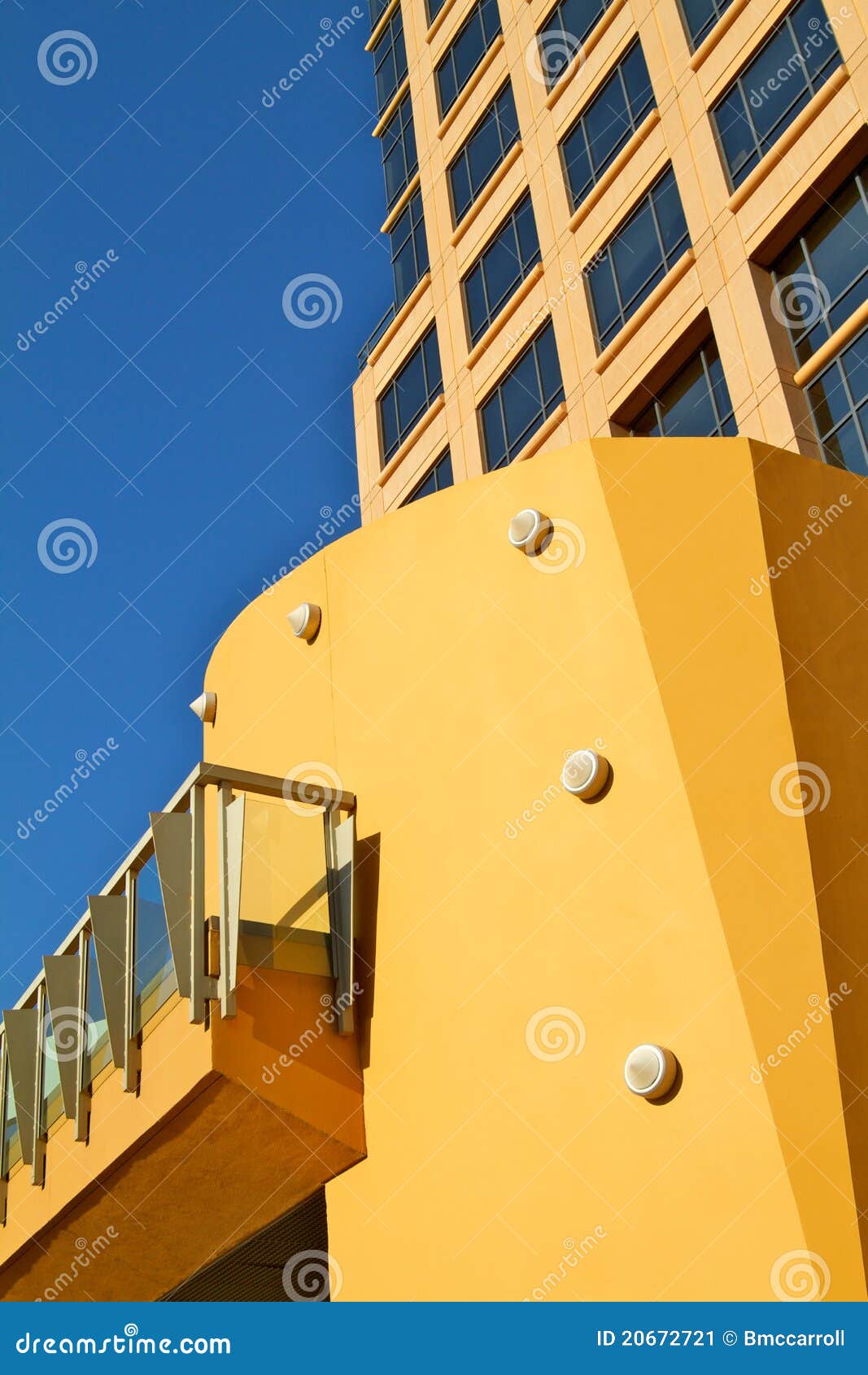 Building Frontage - CloseUp01 Stock Image - Image of modern, corporate ...
