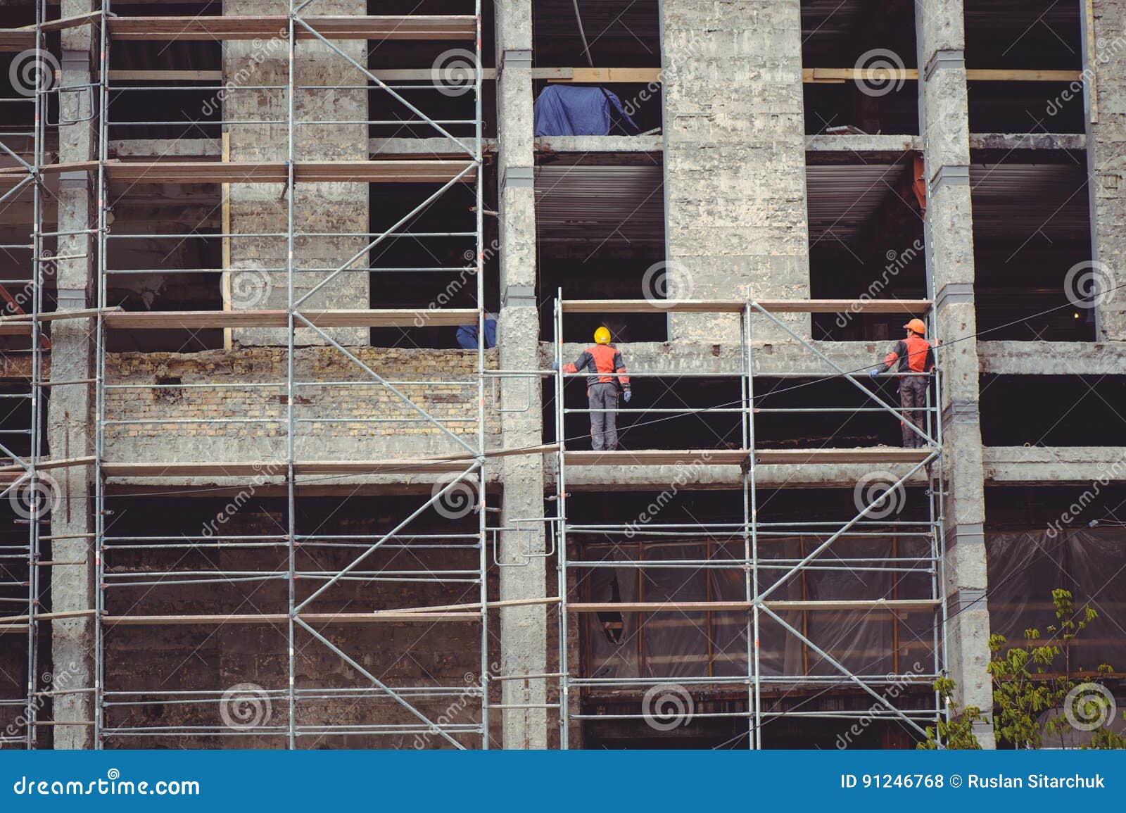 Building High-rise Buildings, Workers Editorial Stock Photo - Image of ...